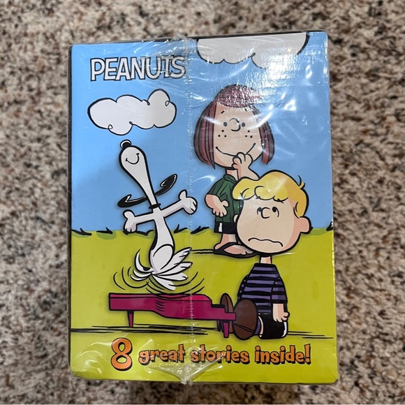 Peanuts | Other | The Peanuts Story Box 8 Book Box Set Sealed | Poshmark